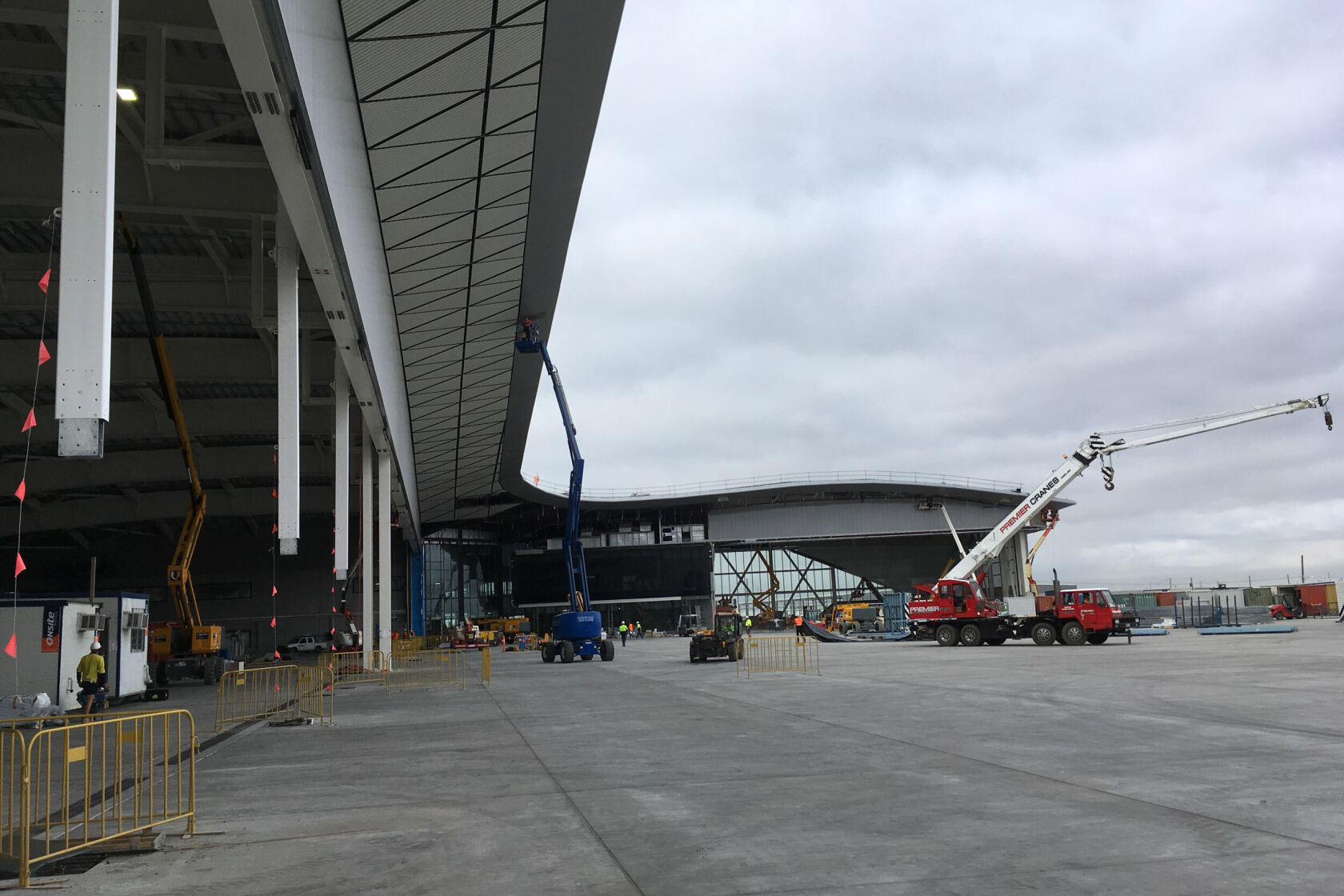 Melbourne Jet Base - Hutchinson Builders