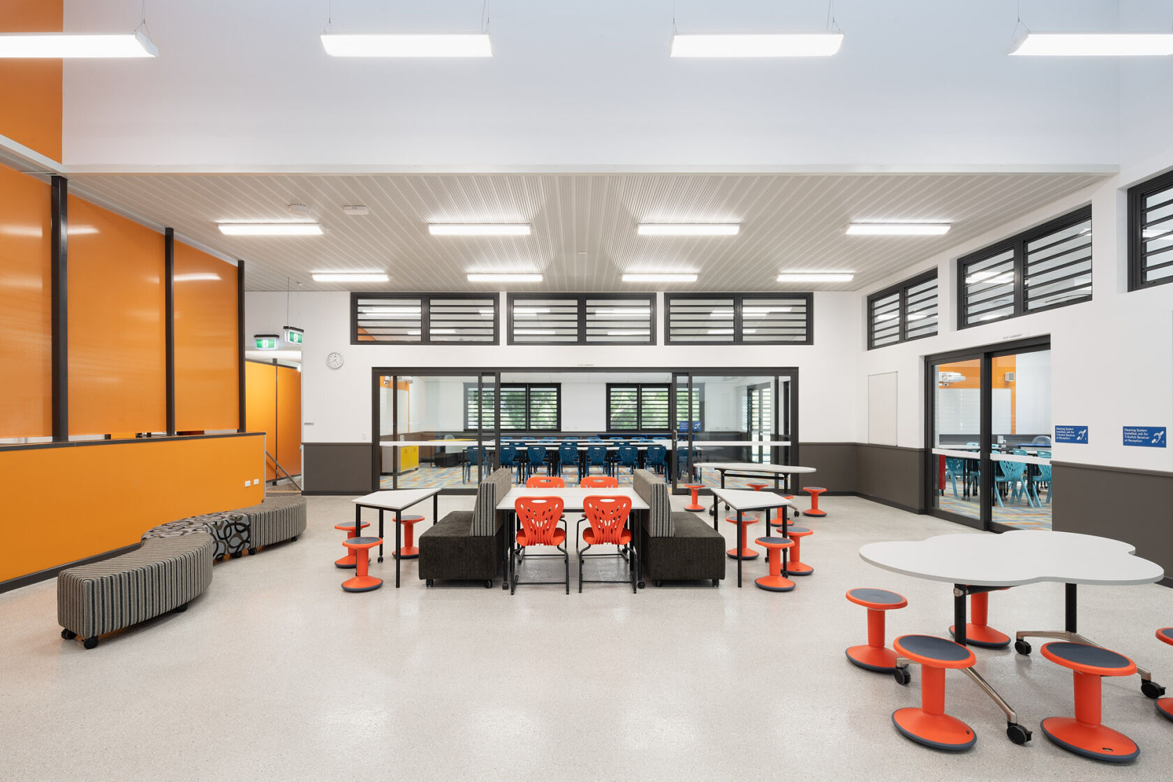 Stretton State College - Hutchinson Builders
