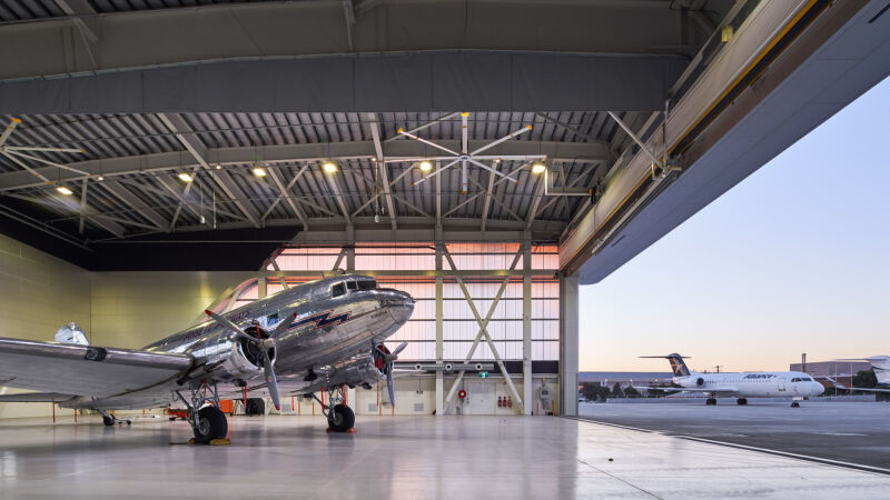 Melbourne Jet Base - Hutchinson Builders