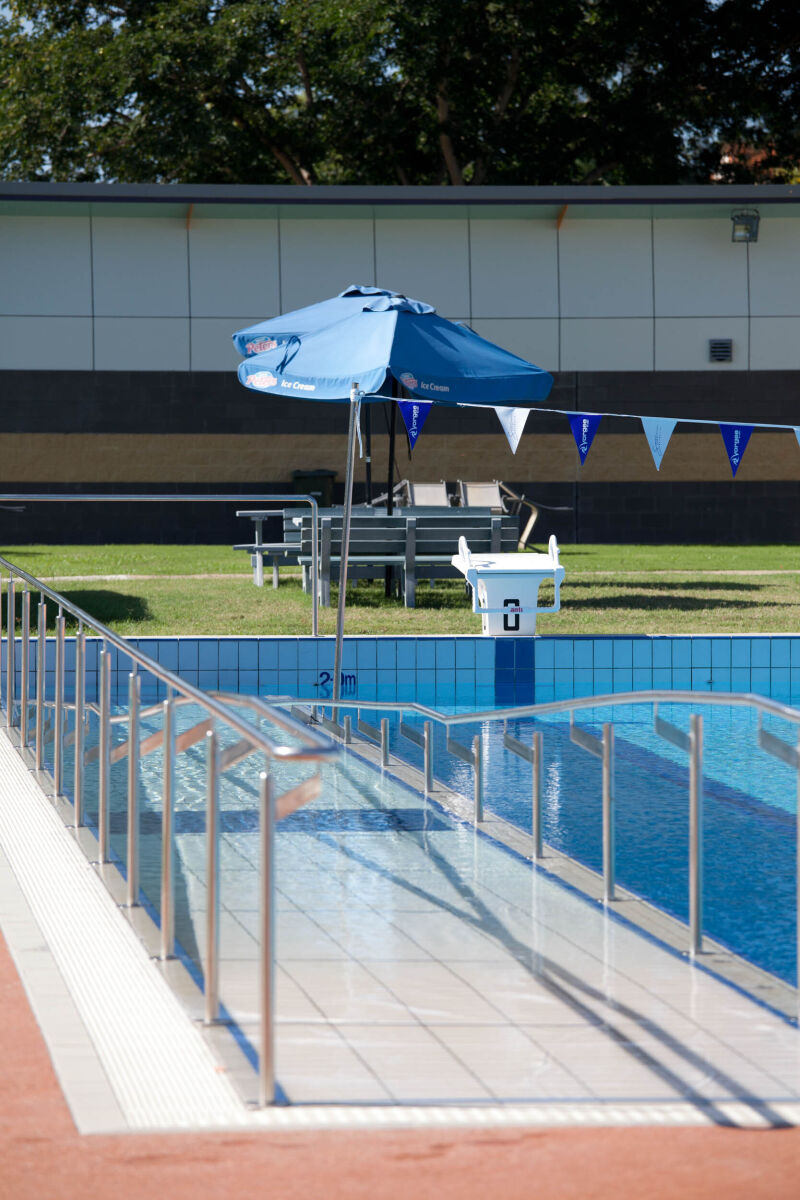 2nd World War Memorial Aquatic Centre - Hutchinson Builders