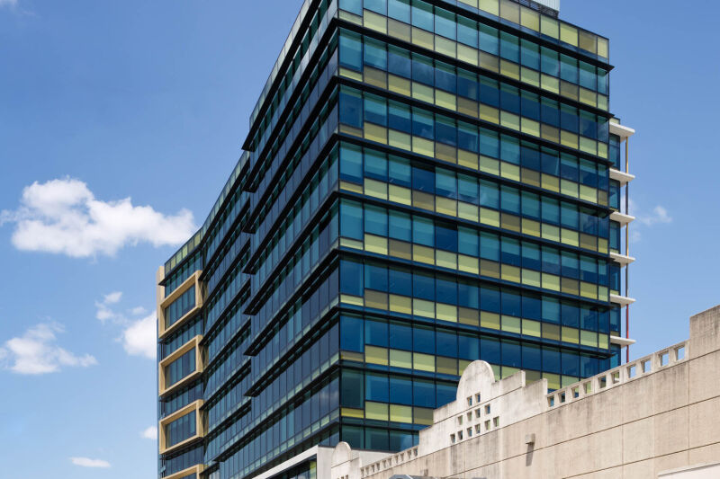 ICON Tower A (QLD Gov) - Hutchinson Builders