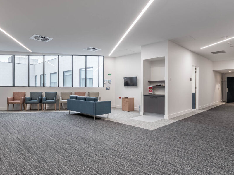 Peninsula Private Hospital - Hutchinson Builders