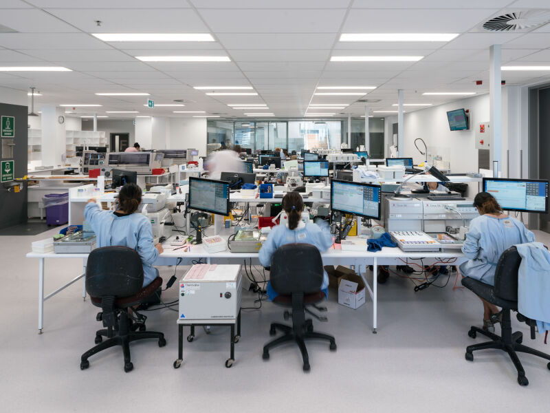 Sullivan Nicolaides Pathology - Hutchinson Builders