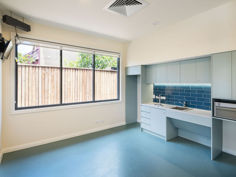 Step Up Step Down - Hutchinson Builders