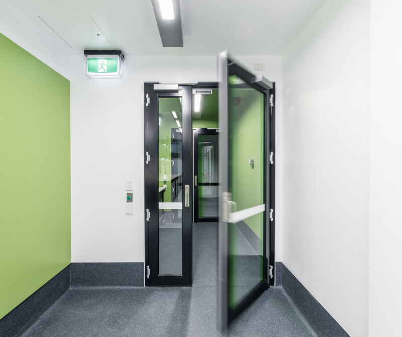 Burnet Tower PC2 Laboratory Refurbishment - Hutchinson Builders