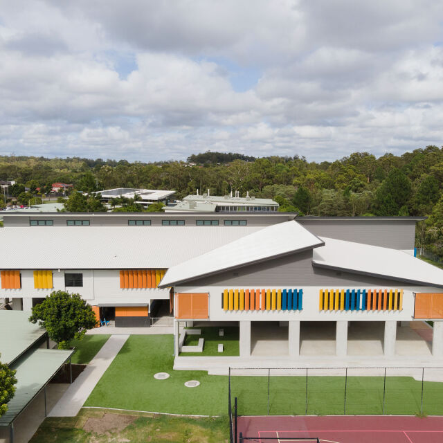 Stretton State College - Hutchinson Builders