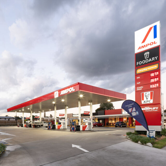 Ampol, Foodary & KFC - Hutchinson Builders